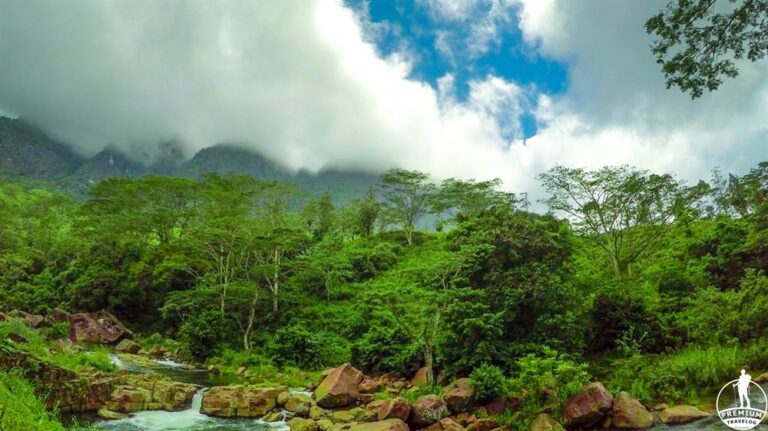 The Secrets of Stunning Waterfall - Laxapana Falls - Premium Travelog